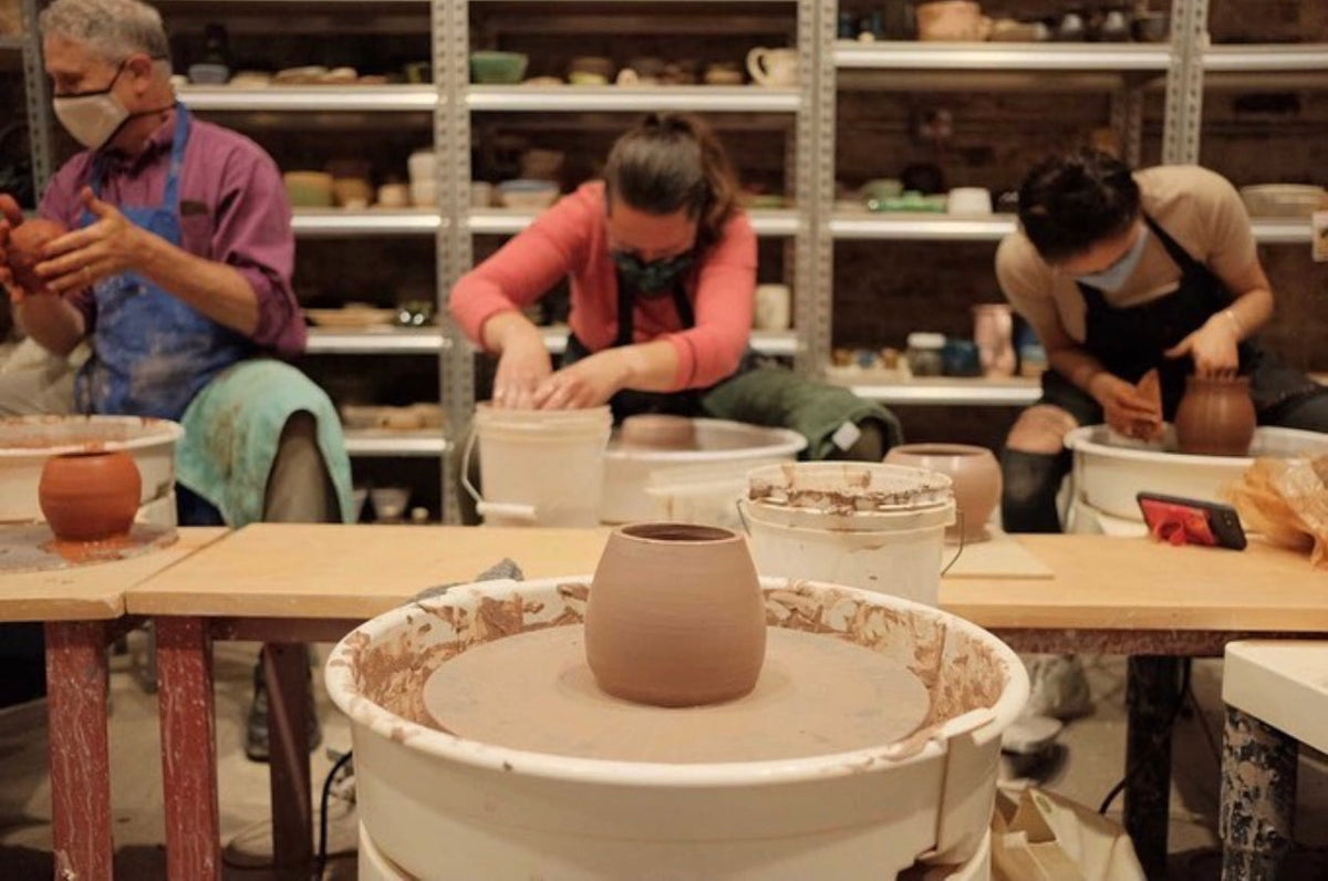 1-Time Pottery Classes – Clay By The Bay Pottery Studios